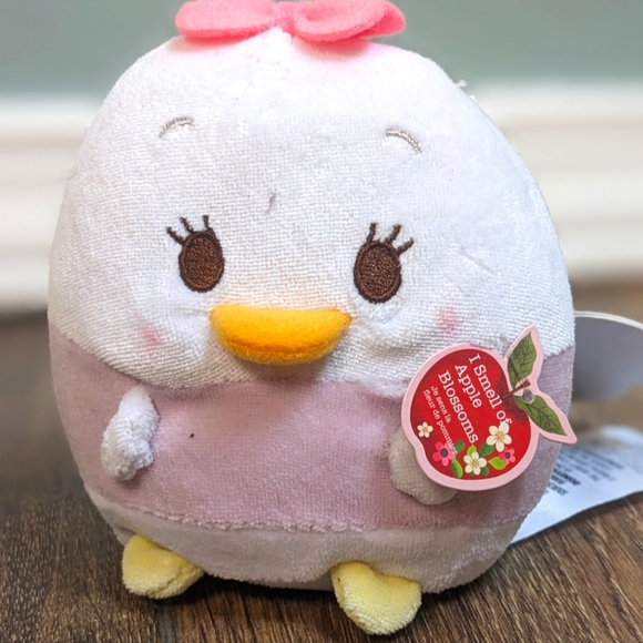 Disney | Toys | Disney Japan Ufufy Daisy Duck Stuffy Toy Nwt Hard To ...